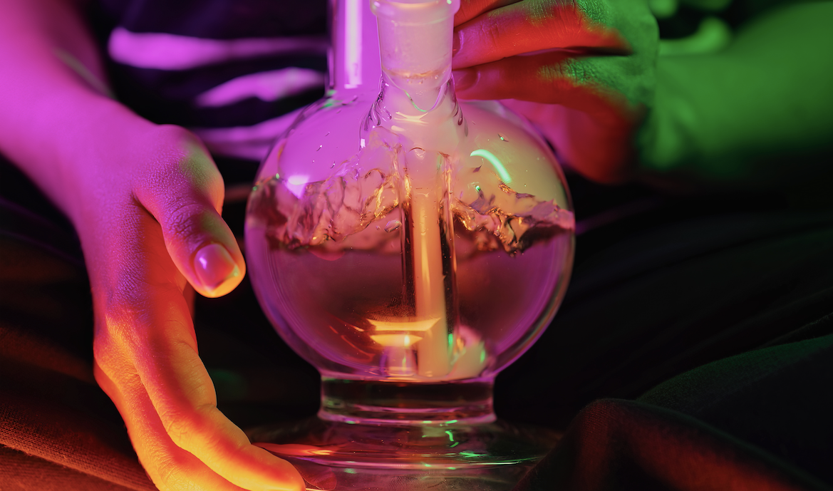 DIY Dab Rig: How To Make A Dab Rig At Home - HØJ